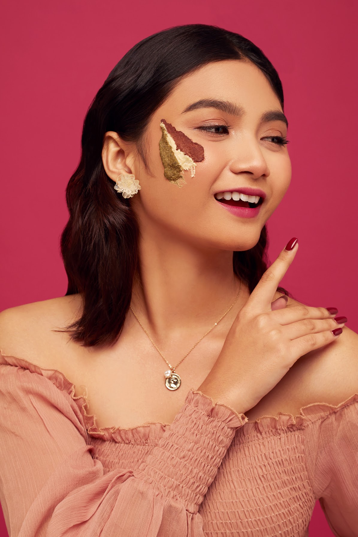 Women – Who Knows Model